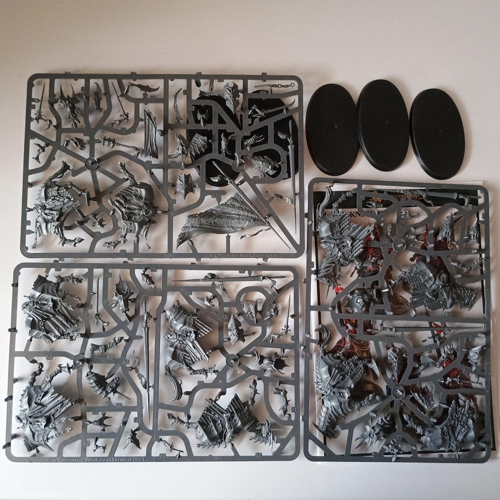 Soulblight Gravelords Blood Knights x 5 New on Sprue – West Coast Games