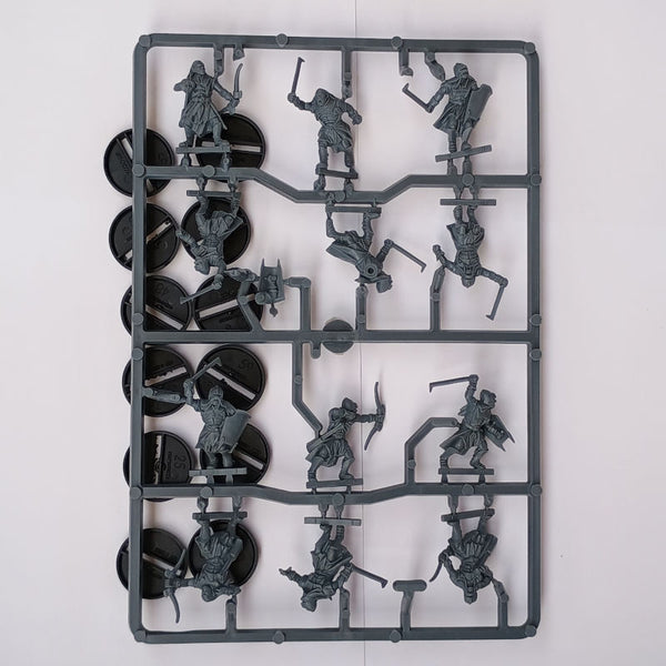 The Lord of the Rings Uruk-hai Scouts x 12 New on Sprue – West Coast Games